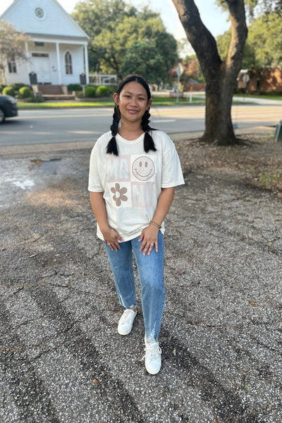 Mama Tee – The Salted Hippie Boutique